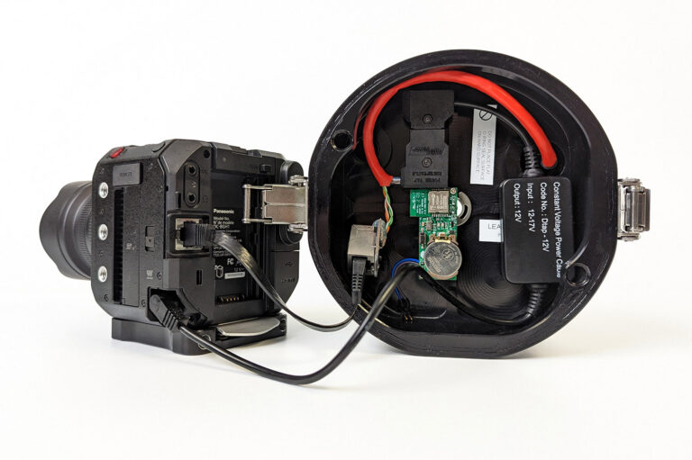 Integrating a 4K Cinema Camera on the BlueROV2